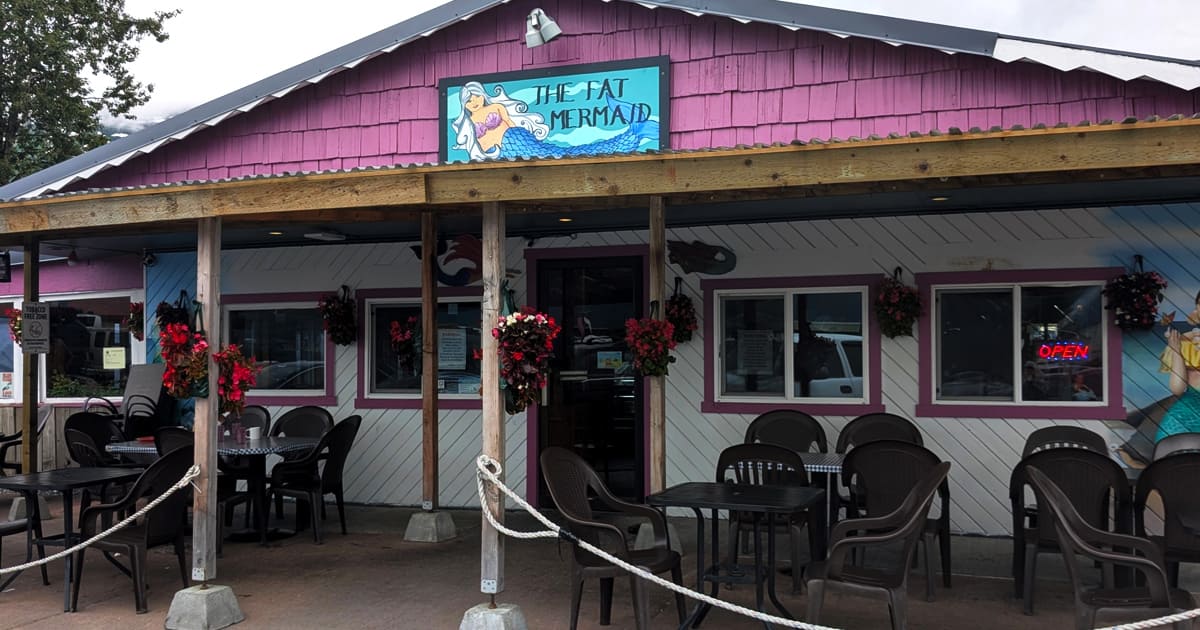 The Fried Halibut At This Humble Restaurant In Alaska Is So Good, You ...