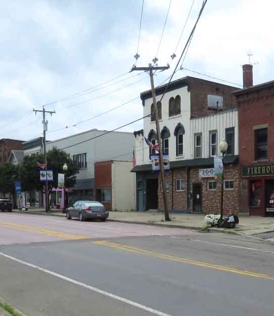 amazing town new york ftr