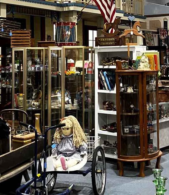 antique store collectible indiana ftr