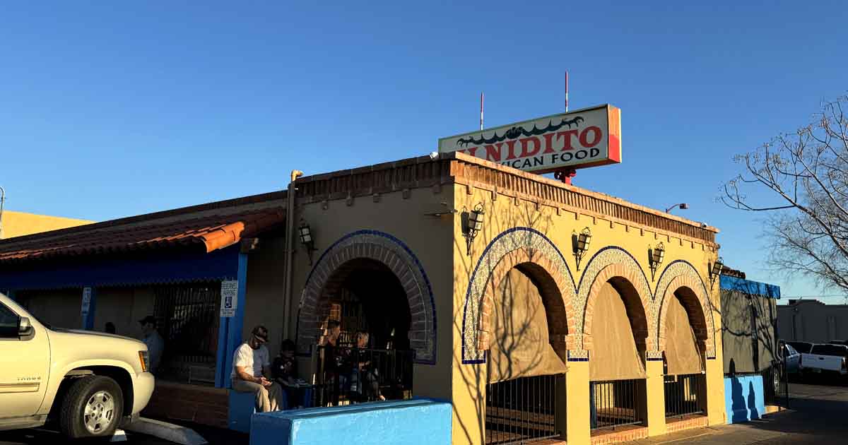 This Arizona Restaurant Has Been A Local Legend Since 1952 And It's ...