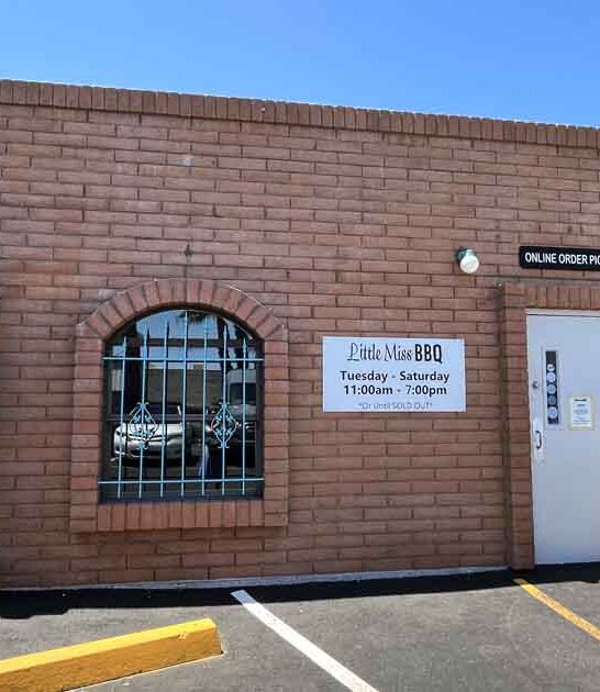 arizona unassuming smokehouse ftr