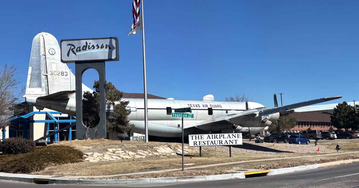 The Aviation-Themed Restaurant In Colorado Where You Can Sit In An ...