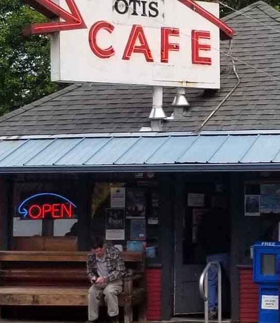 8 No-Frills Restaurants In Oregon Where The Breakfast Is Out Of This World
