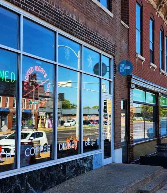 best restaurants missouri hole ftr