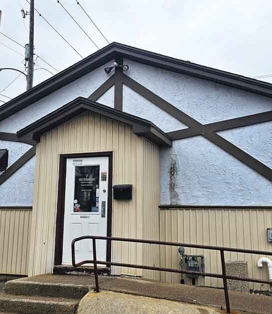 bizarre restaurant wisconsin ftr