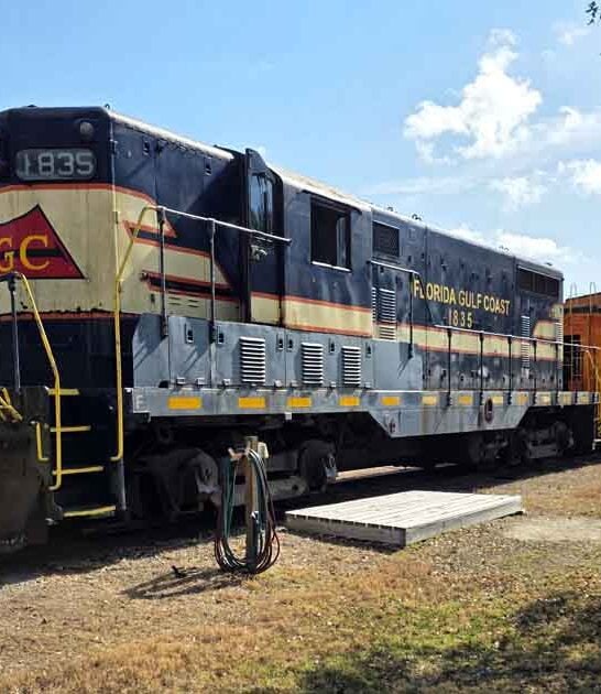 board historic train florida ftr