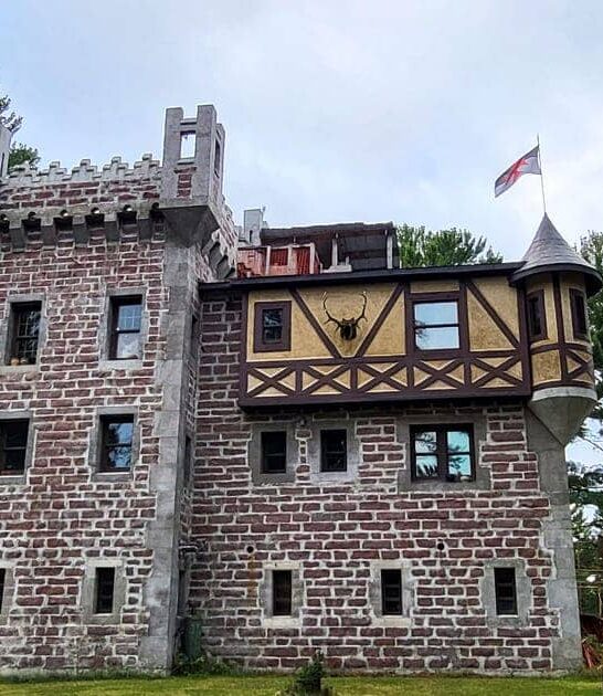 breathtaking wisconsin castles trip ftr