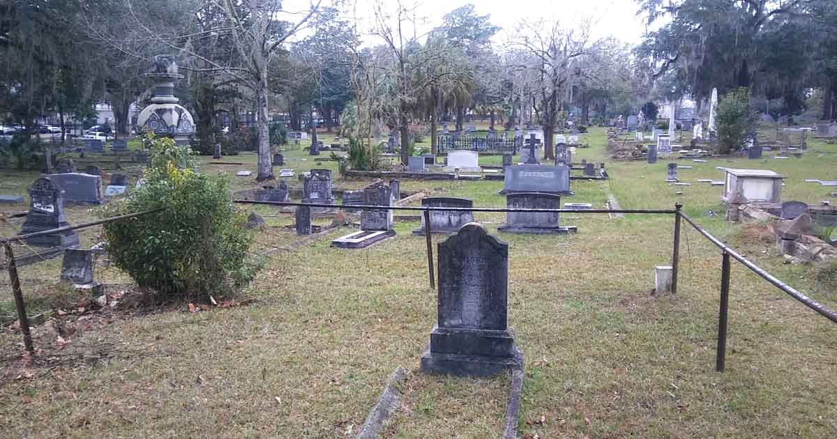 Step Back In Time At This Centuries-Old Cemetery Hidden In Florida