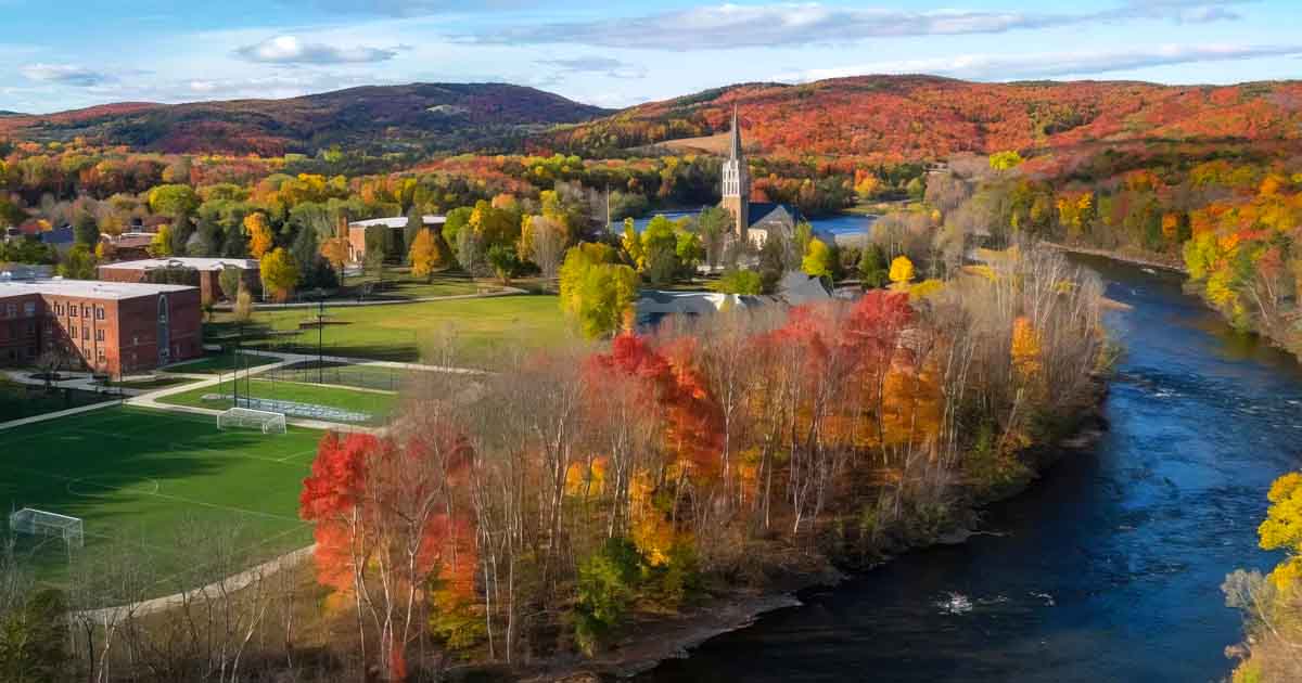 10 Charming Small Towns In Connecticut You'll Want To Call Home