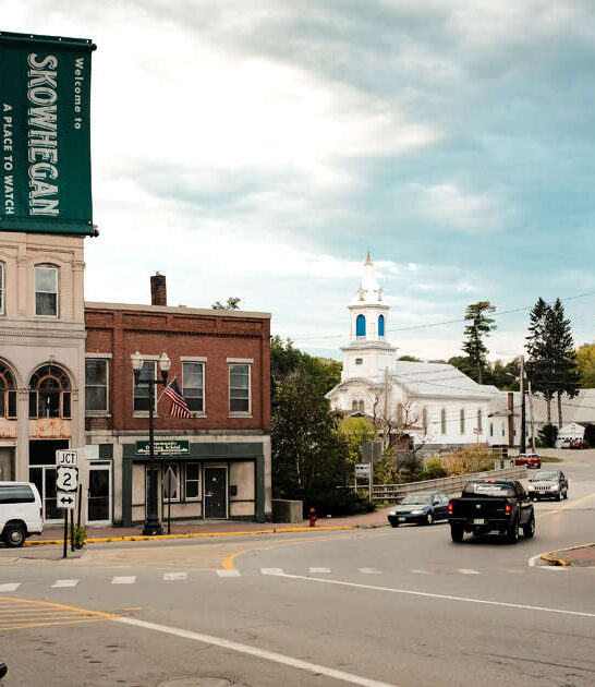 charming town maine affordable ftr