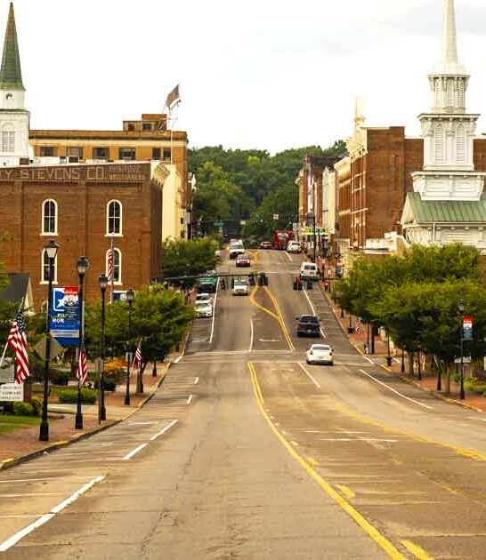 charming town tennessee explore ftr