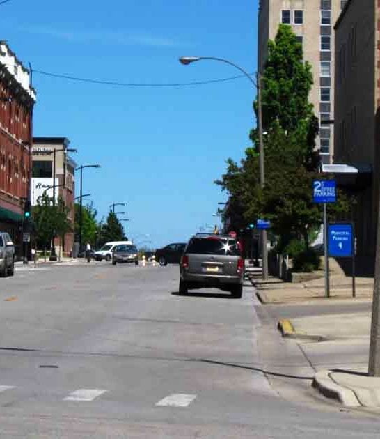 The City In Illinois Where You Can Live Comfortably On Just $1,400 A Month