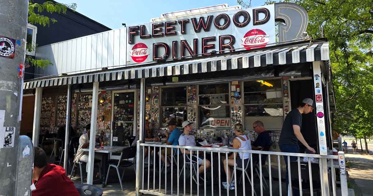 This Classic Michigan Diner Is A Breakfast Lover's Dream Come True