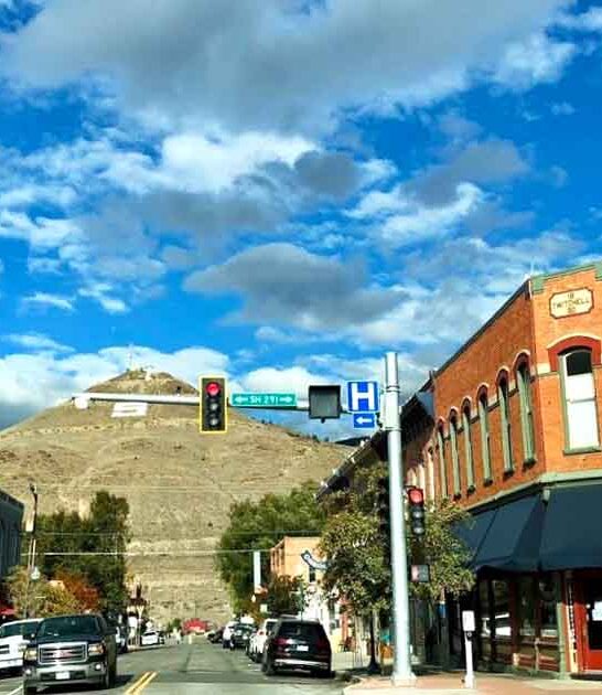 colorado stunning art village ftr