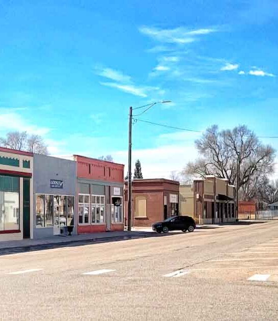 colorado towns simple life ftr