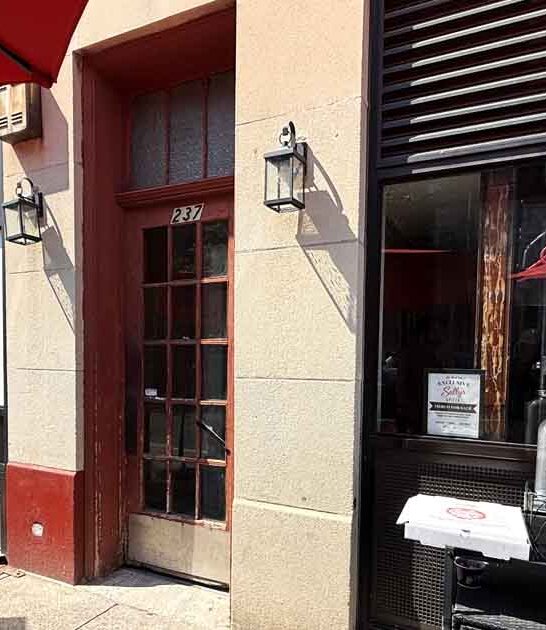 connecticut best pizzeria serving ftr