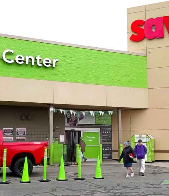 connecticut gigantic thrift stores ftr