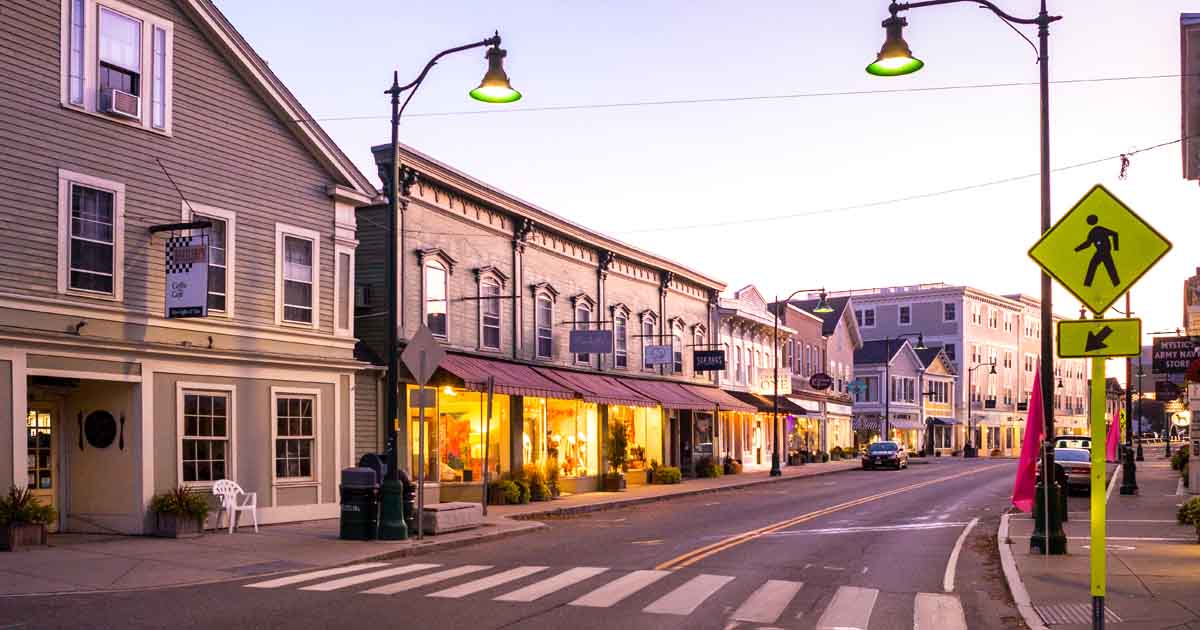 This Small Connecticut Town Is Basically A Hallmark Movie Come To Life