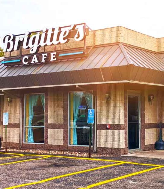 cozy breakfast minnesota cafe ftr