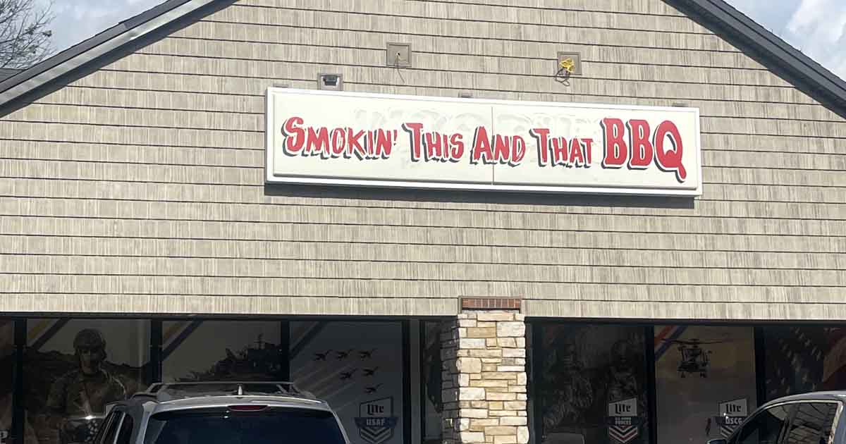 People Drive From All Over Kentucky To Feast At This Legendary BBQ ...