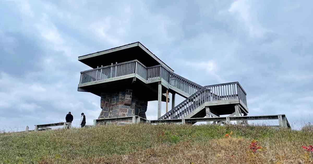 The Views From This Lone Minnesota Summit Towering Above Endless ...