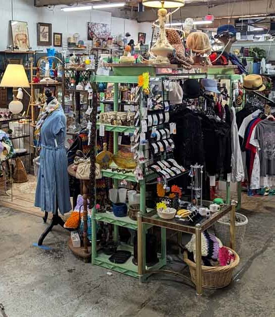 enormous antique mall kentucky ftr