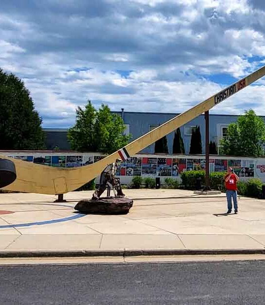 enormous hockey stick minnesota ftr