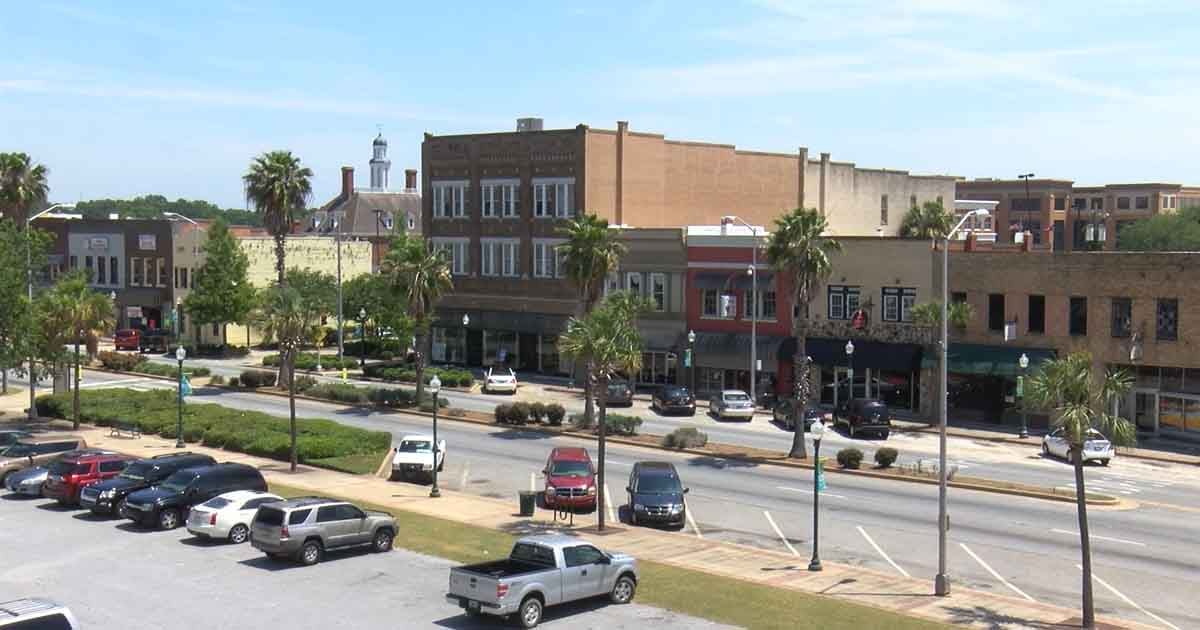 Retirees Are Settling In These 10 Georgia Towns Where Living Costs Less ...