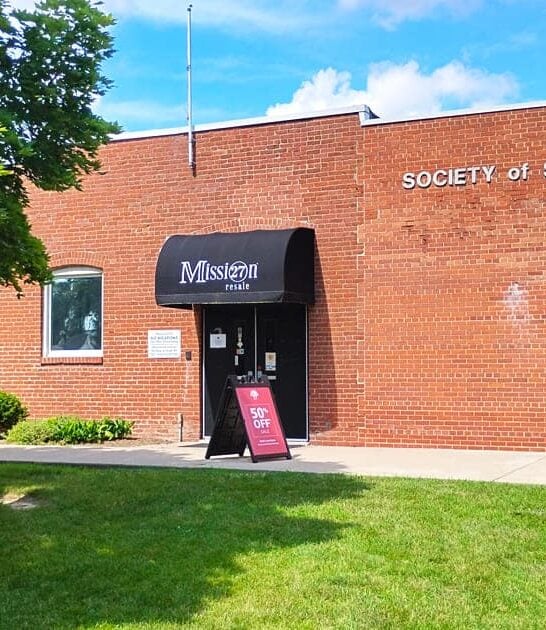 gigantic thrift indiana bargains ftr