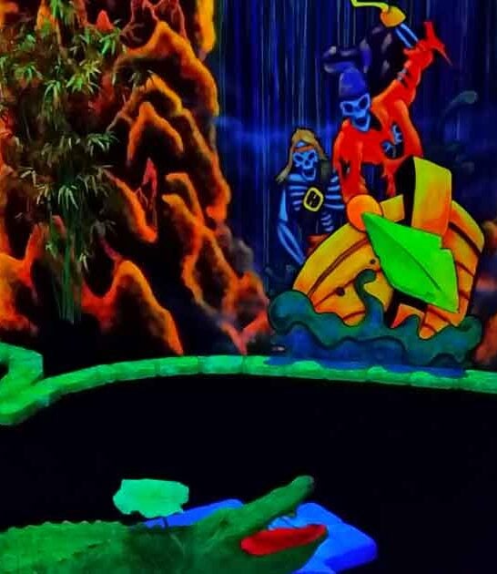 glowing oregon mini golf ftr