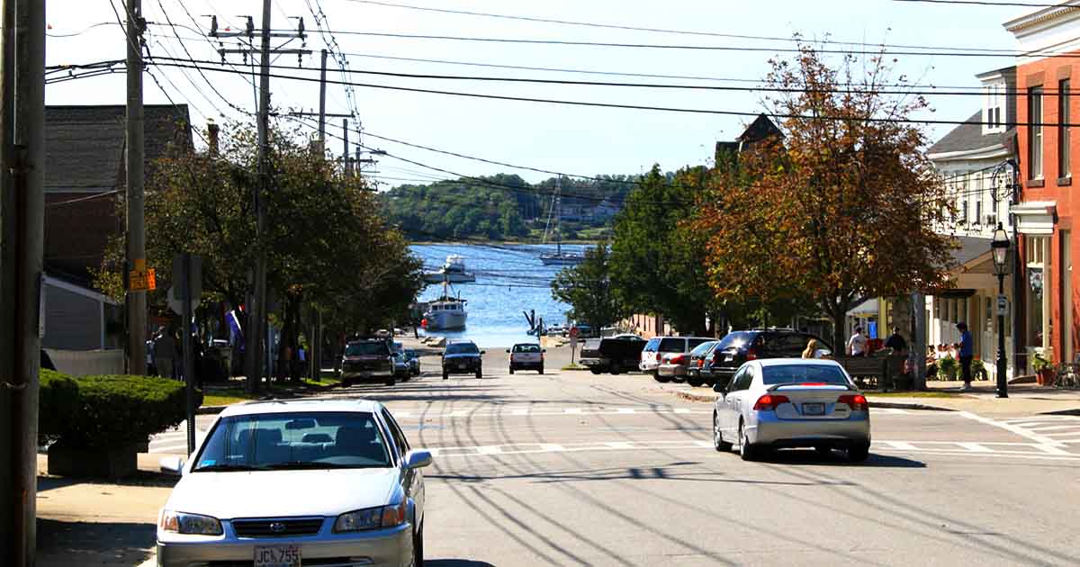 10 Gorgeous Towns In Rhode Island That Look Straight Out Of A Hallmark ...