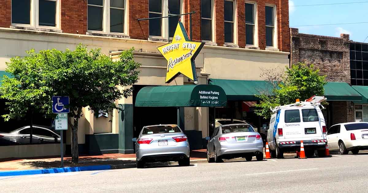 This Historic Southern Restaurant Has Been An Alabama Institution Since ...