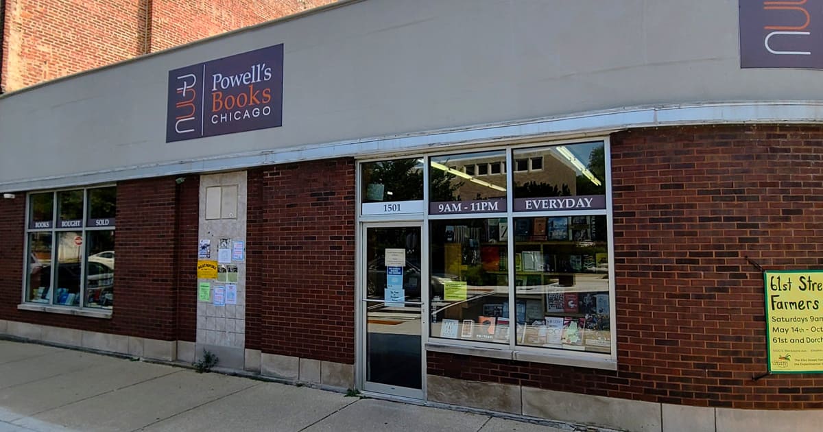 You Could Spend Hours In This Sprawling Illinois Bookstore Without ...