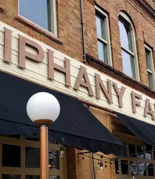 illinois restaurant acre farm ftr