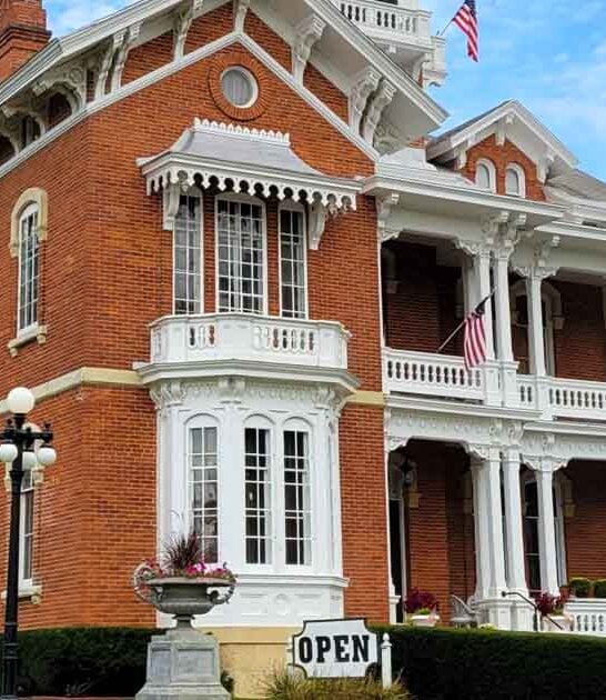 illinois stunning royalty mansion ftr