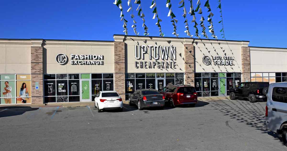 8 Enormous Thrift Stores In Indiana Where All Your Bargain-Hunting ...