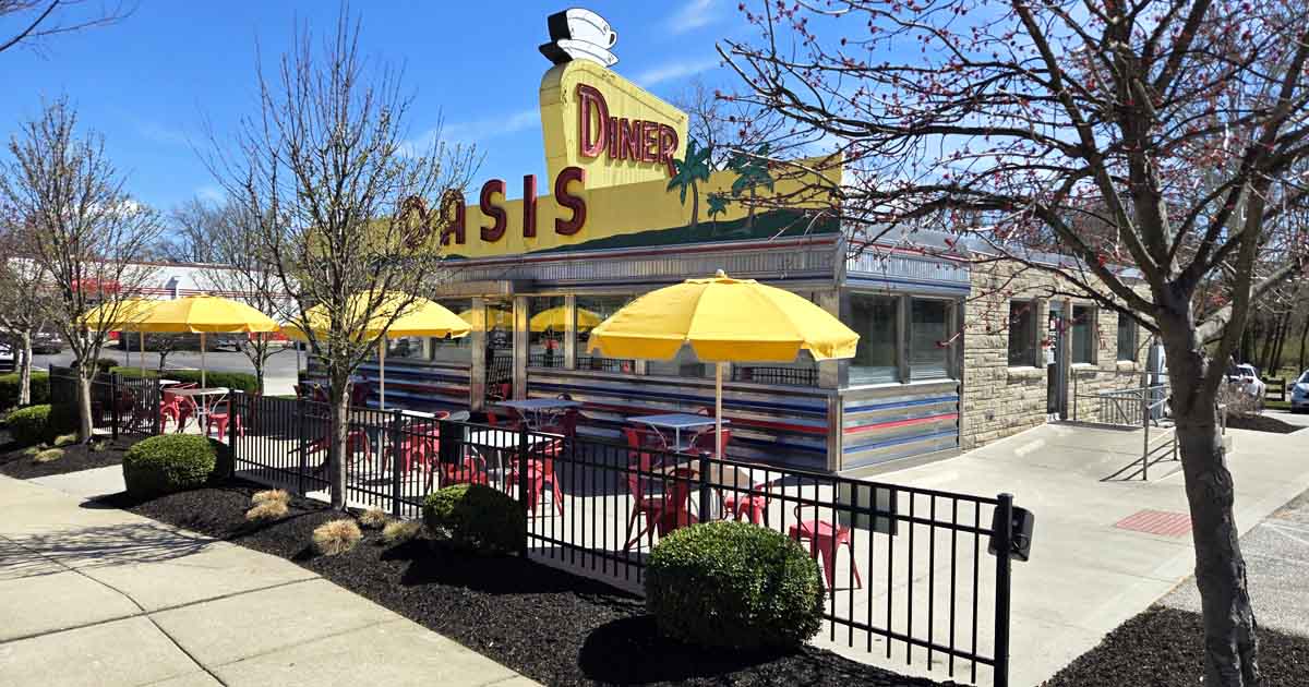 This Old-Fashioned Indiana Diner Serves Up Pure 1950s Nostalgia