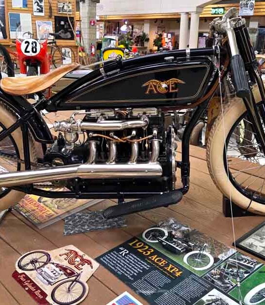 inside new york museum ftr