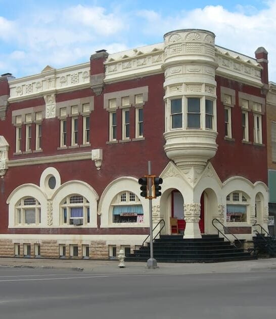 kansas town charming ftr