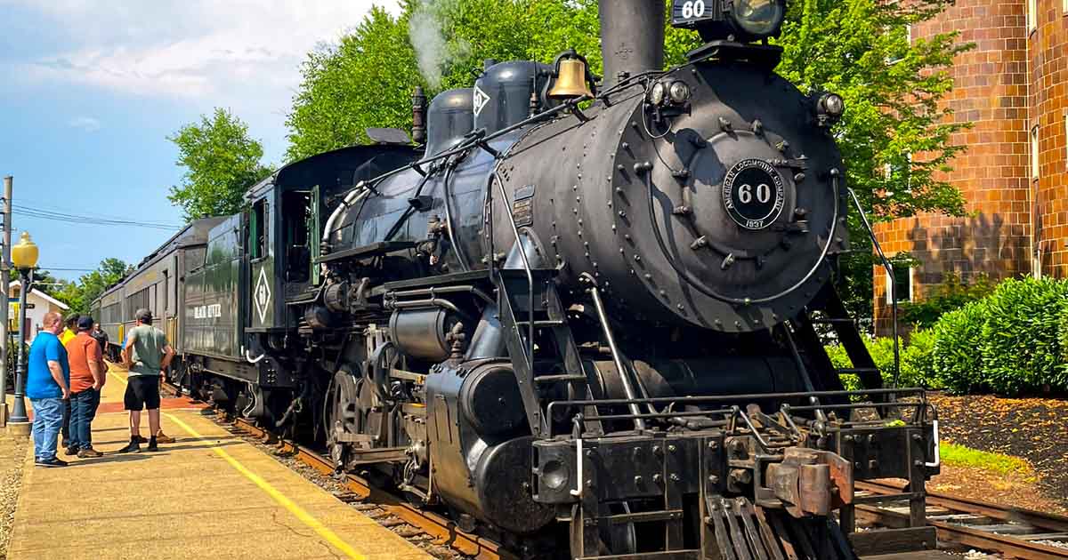 This Little-Known Train Ride In New Jersey Is The Most Enchanting ...