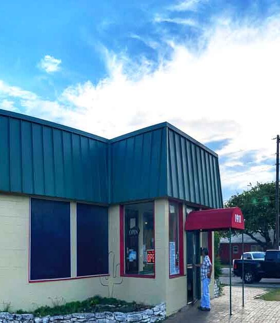 legendary eat restaurant texas ftr