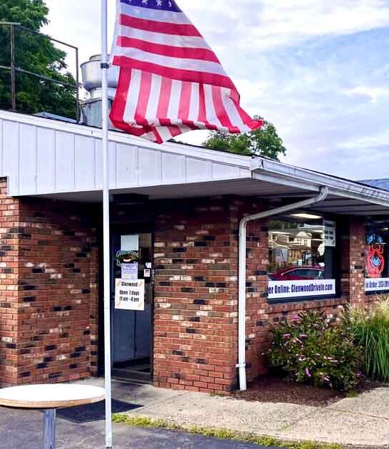 legendary hot dogs connecticut ftr