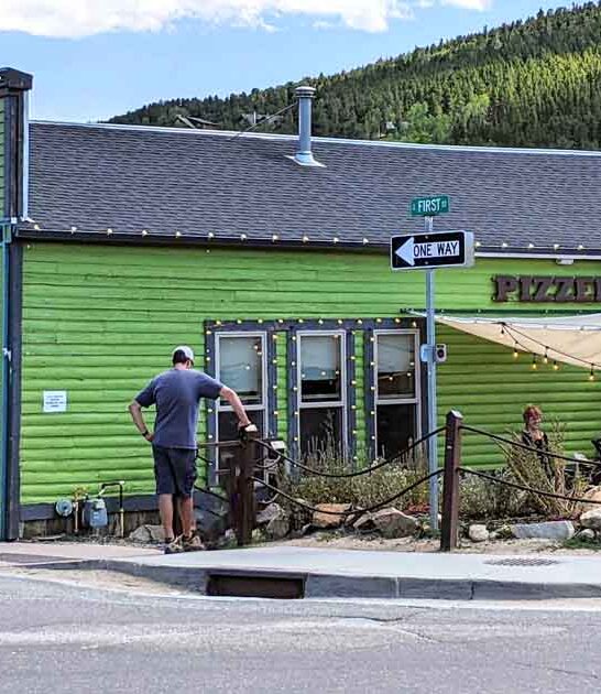 legendary pizza delicious colorado ftr