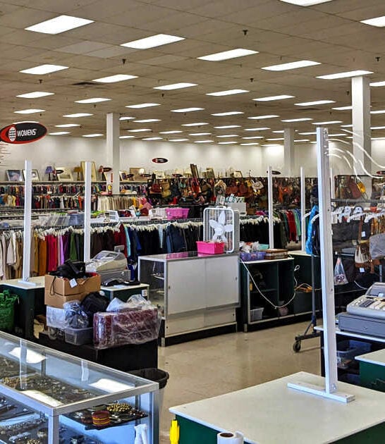 massive flea michigan market ftr