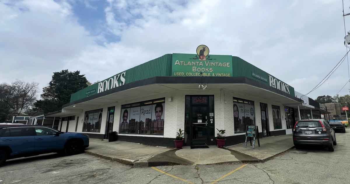 This Massive Georgia Bookstore Has Thousands Of Titles At Unbelievably ...