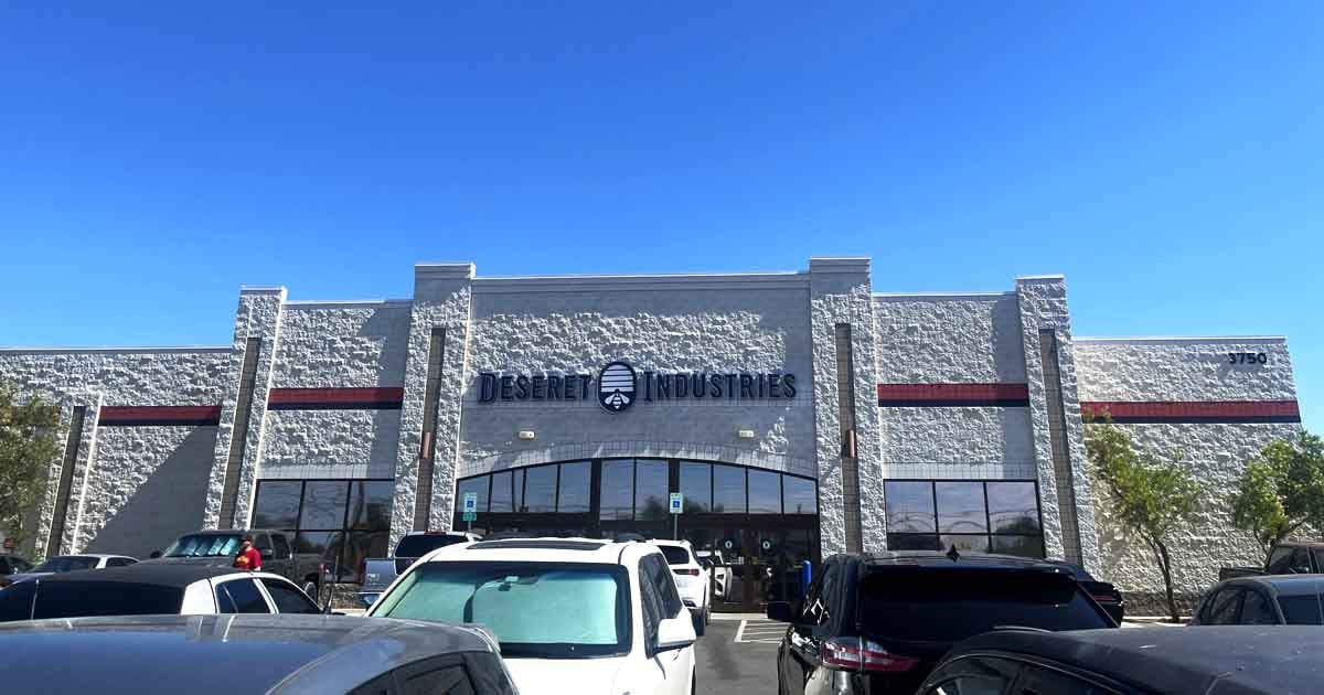 7 Massive Secondhand Stores In Nevada That Are Almost Too Good To Be True