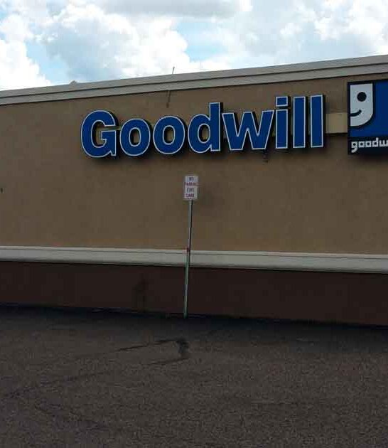 massive secondhand wyoming stores ftr