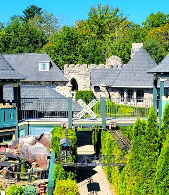 This Dreamy Michigan Castle Is The Ultimate Family Adventure You&rsquo;ve Been Waiting For