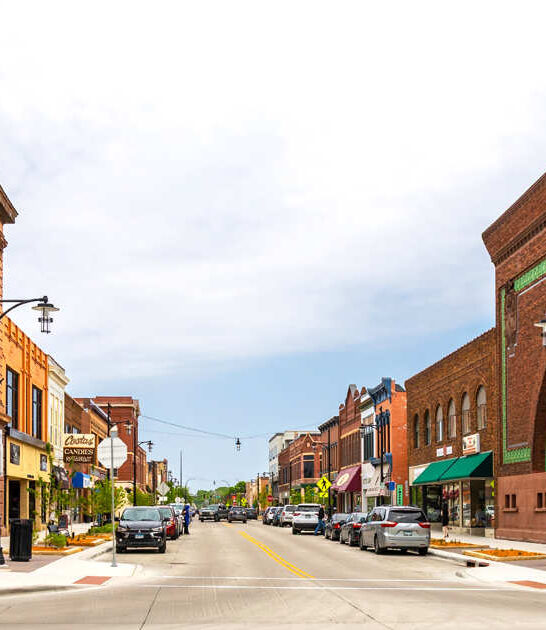 minnesota town retire comfortably ftr