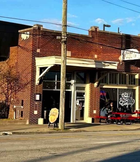 modern smokehouse kentucky beloved ftr